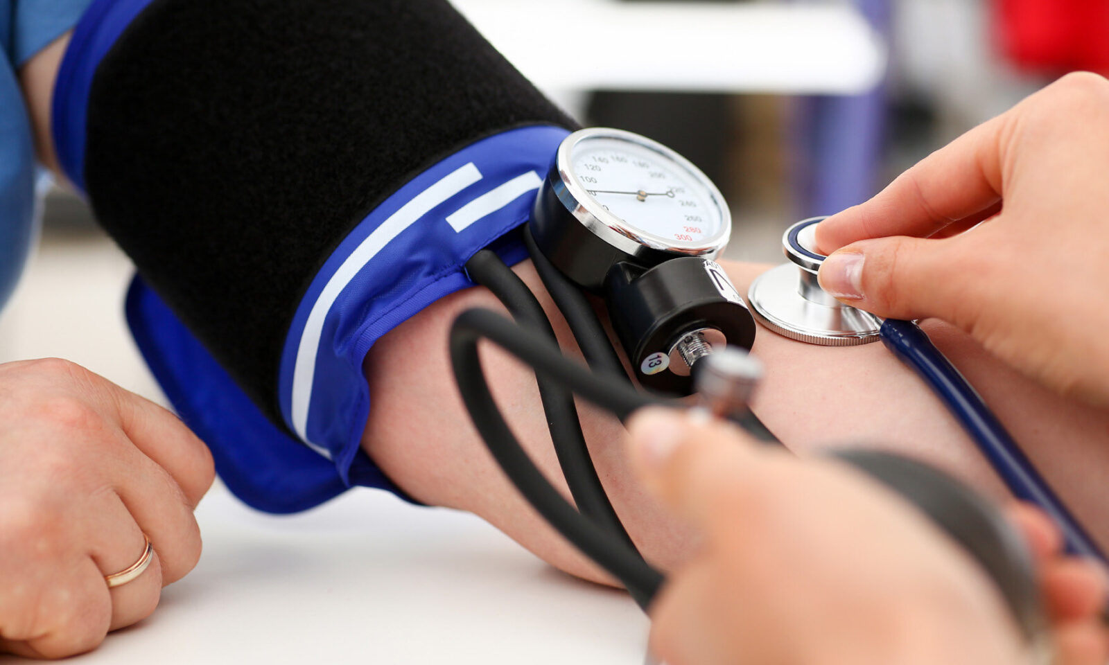 Van verpleegkundige naar doktersassistent met het VEDA-traject | VISTA ...